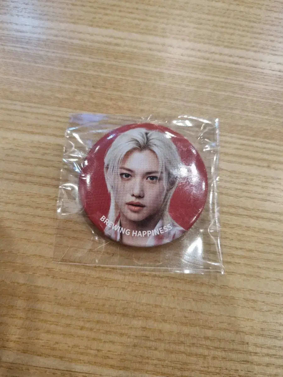 Gong Cha Stray Kids Felix Badge – RINGKO